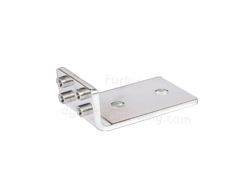 Nickel-Plated Copper Busbar Ferrule with 3mm Dimension | Fortuna Stamping